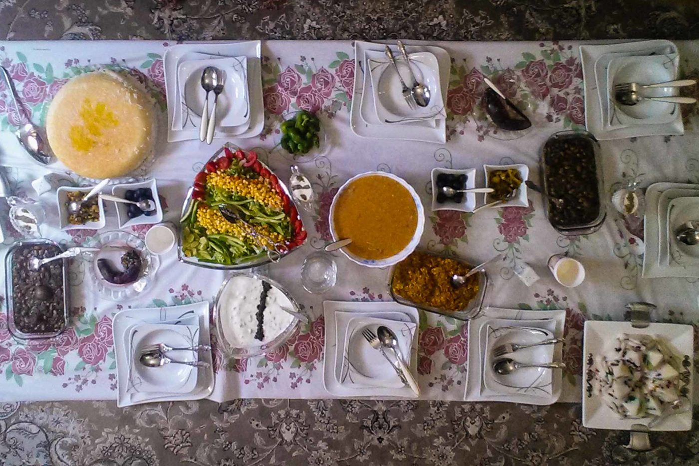 Why visit Iran - 8 reasons to convince you to visit Iran right now