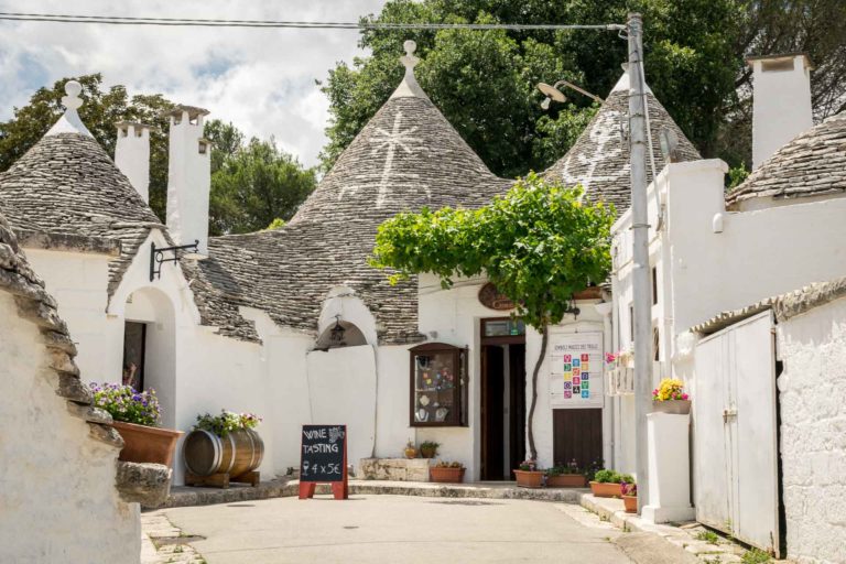 Alberobello Italy - The history of the Trulli houses in Puglia